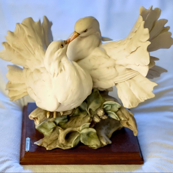Giuseppe Armani | Art | Giuseppe Armani Pair Of Doves | Poshmark